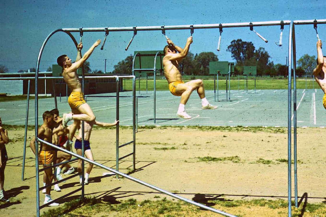 President JFK's Physical Fitness Challenge - Old School Trainer